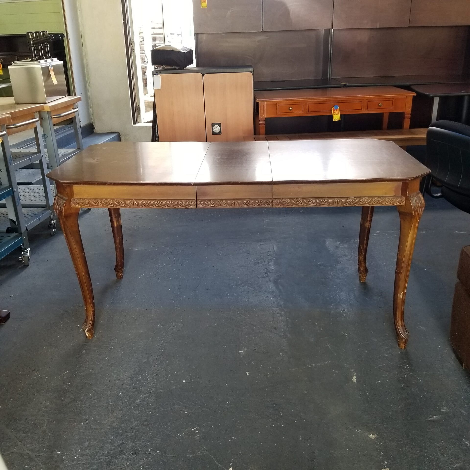 Wooden Dining Table – Everything Warehouse